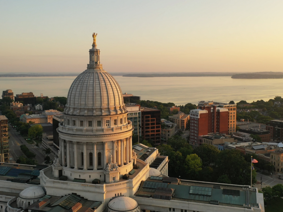 15 Best Wisconsin Tourist Attractions in 2024