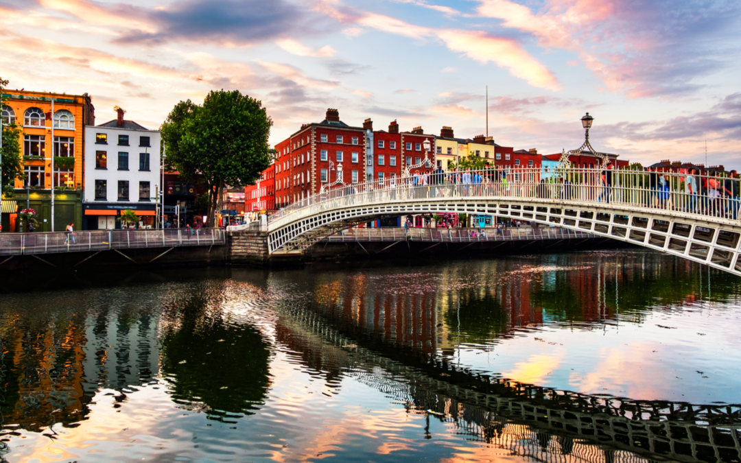 📅 The Best & Worst Times to Visit Ireland in 2024