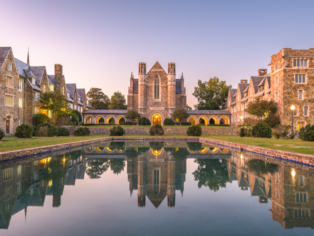 25 Most Beautiful College Campuses In The Usa Travellers 🧳