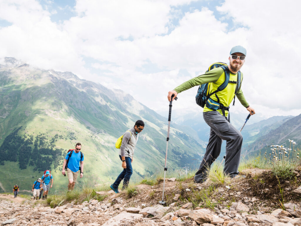 The 7 Best Hiking Sunglasses in 2023 | Travellers 🧳