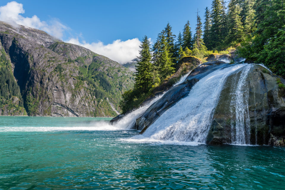 The 15 Best Places to Visit in Alaska (Updated for 2025)