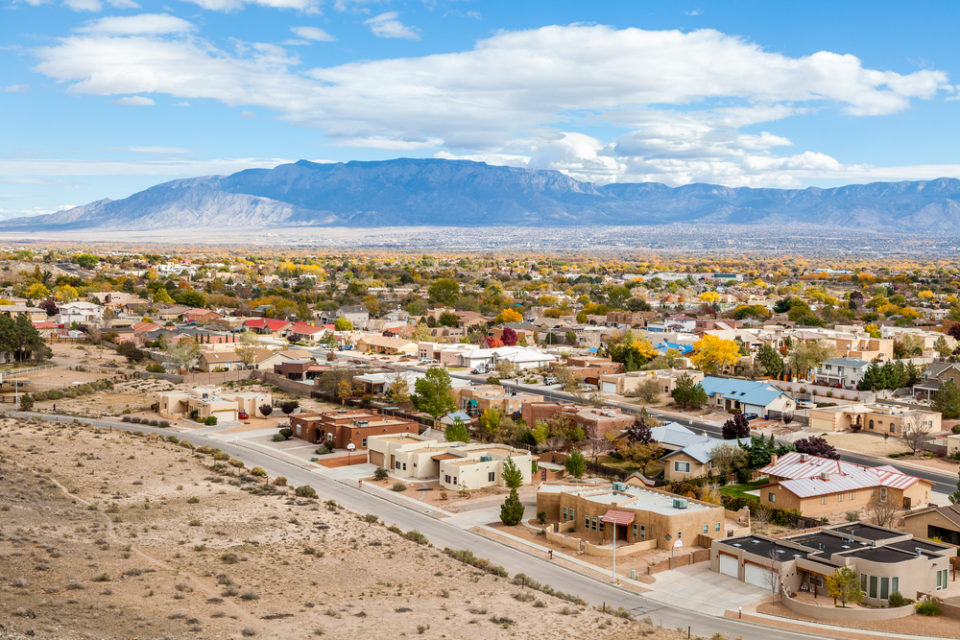 📅 The Very Best Times to Visit Albuquerque in 2025