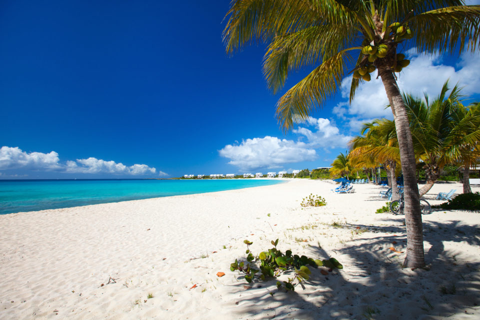 📅 The Best & Worst Times to Visit Anguilla in 2026 (Our Take)
