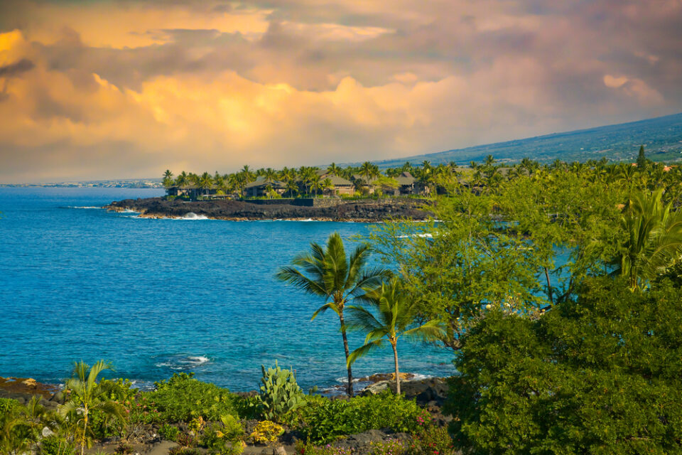 📅 The Best & Worst Times to Visit Kona (Updated for 2026)