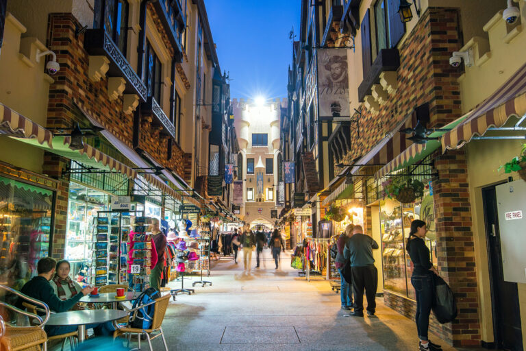 Is Australia Safe to Visit in 2025? | Safety Concerns