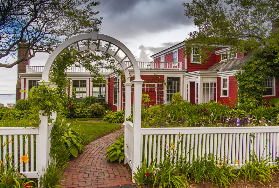 Motel vs Hotel vs Inn: What's the Difference Between Them?