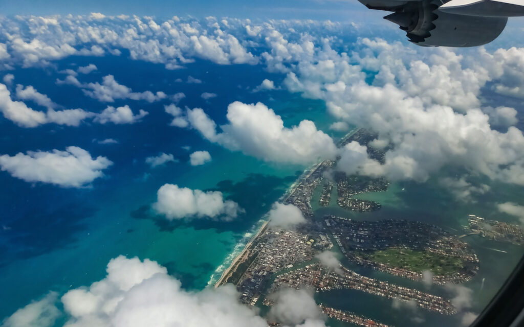 ⏱️ How Long Is a Flight to Florida From Different US Cities?