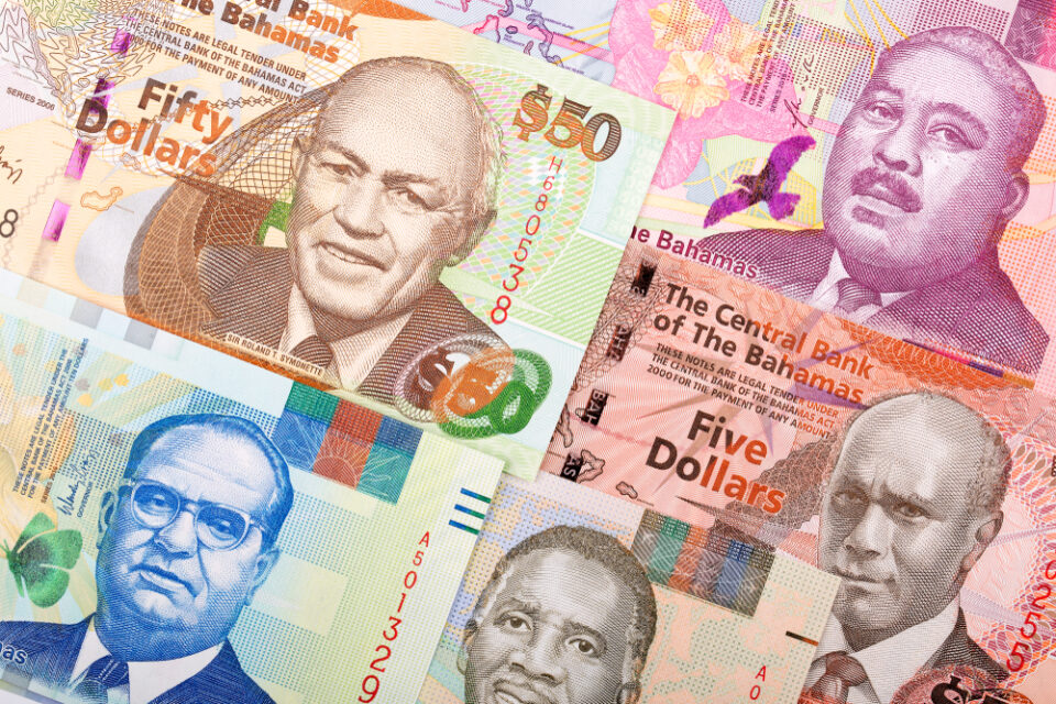 What Currency Do They Use in the Bahamas? 2025 Guide